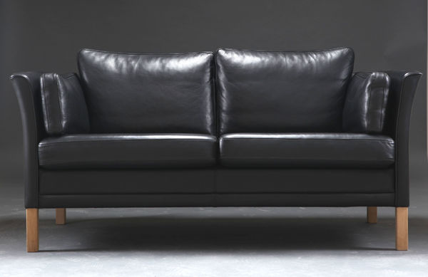 Slutpris för Soffa, svart, tvåsits