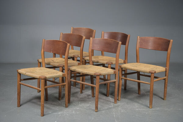 Slutpris för Børge Mogensen 1914-1972. Fire stole,