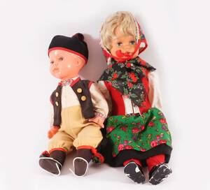 Slutpris för Dockor 2st