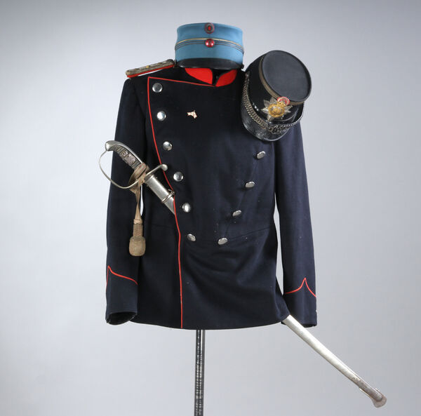 Slutpris för Dansk Militær uniform år. 1864.