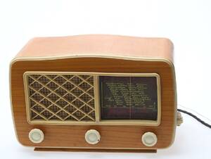 Slutpris för BORDSRADIO, Luxorita Luxor Typ 355