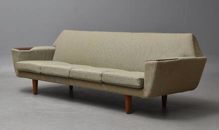 Slutpris för 3-pers sofa med uld, negle