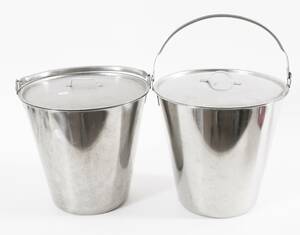 Slutpris för Rostfria hinkar med lock 2st