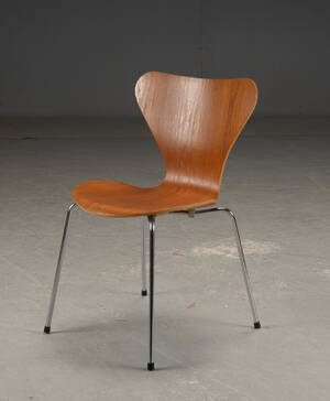 Slutpris för Arne Jacobsen 7'er stol model