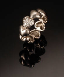 Slutpris för Ole Lynggaard hjerte ring med