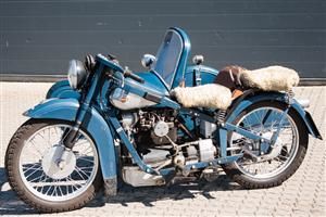 Slutpris för Nimbus Motorcykel med sidevogn, type