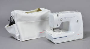 Slutpris för Symaskine mrk. Bernina Bernette 55