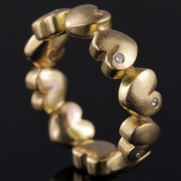 Slutpris för Ole Lynggaard hjerte ring med