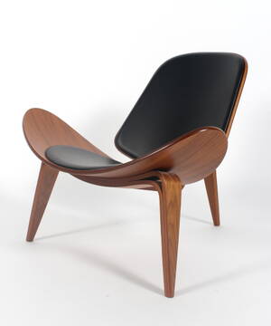 Slutpris för Hans J. Wegner, skalstol, model