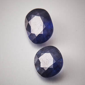 Slutpris för Safirer oinfattade