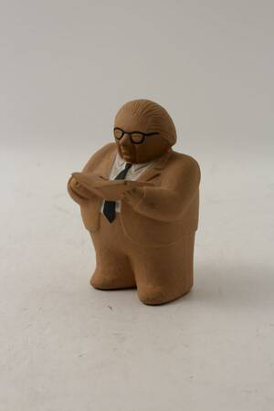 Slutpris för Figurin, Lisa Larson (f. 1931)