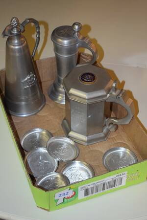 Slutpris för Parti 2 tennstop tennkanna drinkunderlägg